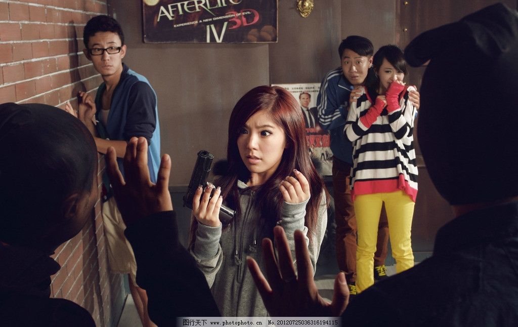 赵奕欢青春期剧照图片_个性时尚_人物形象-图行天下素材网